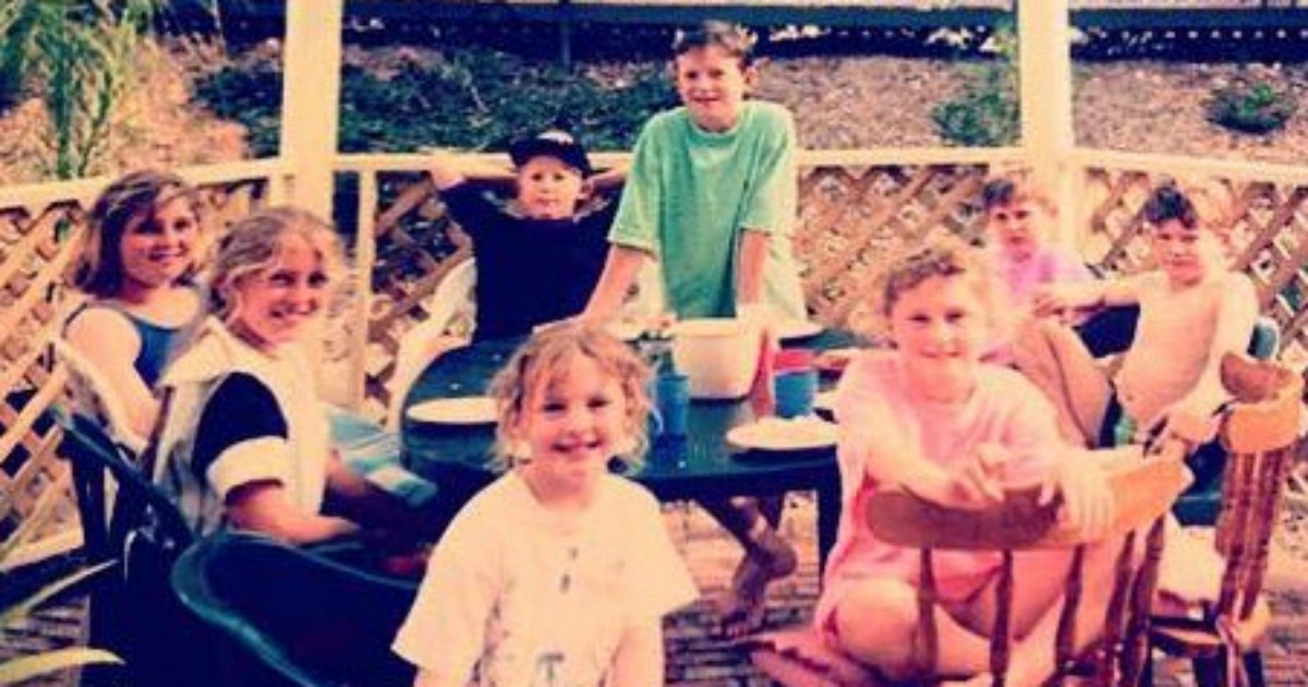 The six reasons why cousins are great.